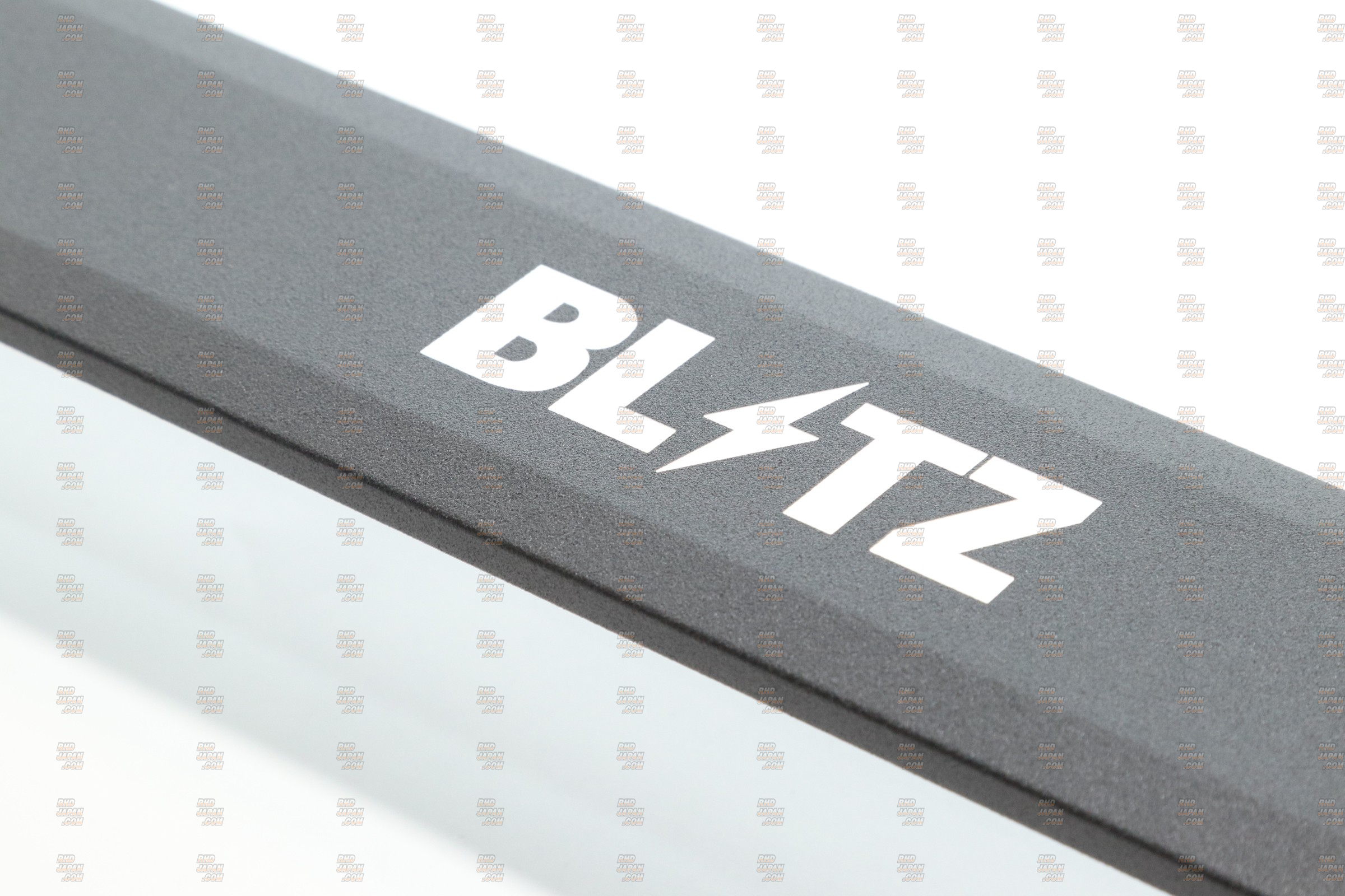 Blitz Strut Tower Bar Front Black x Red Metallic - JZX90 JZX100 - RHDJapan