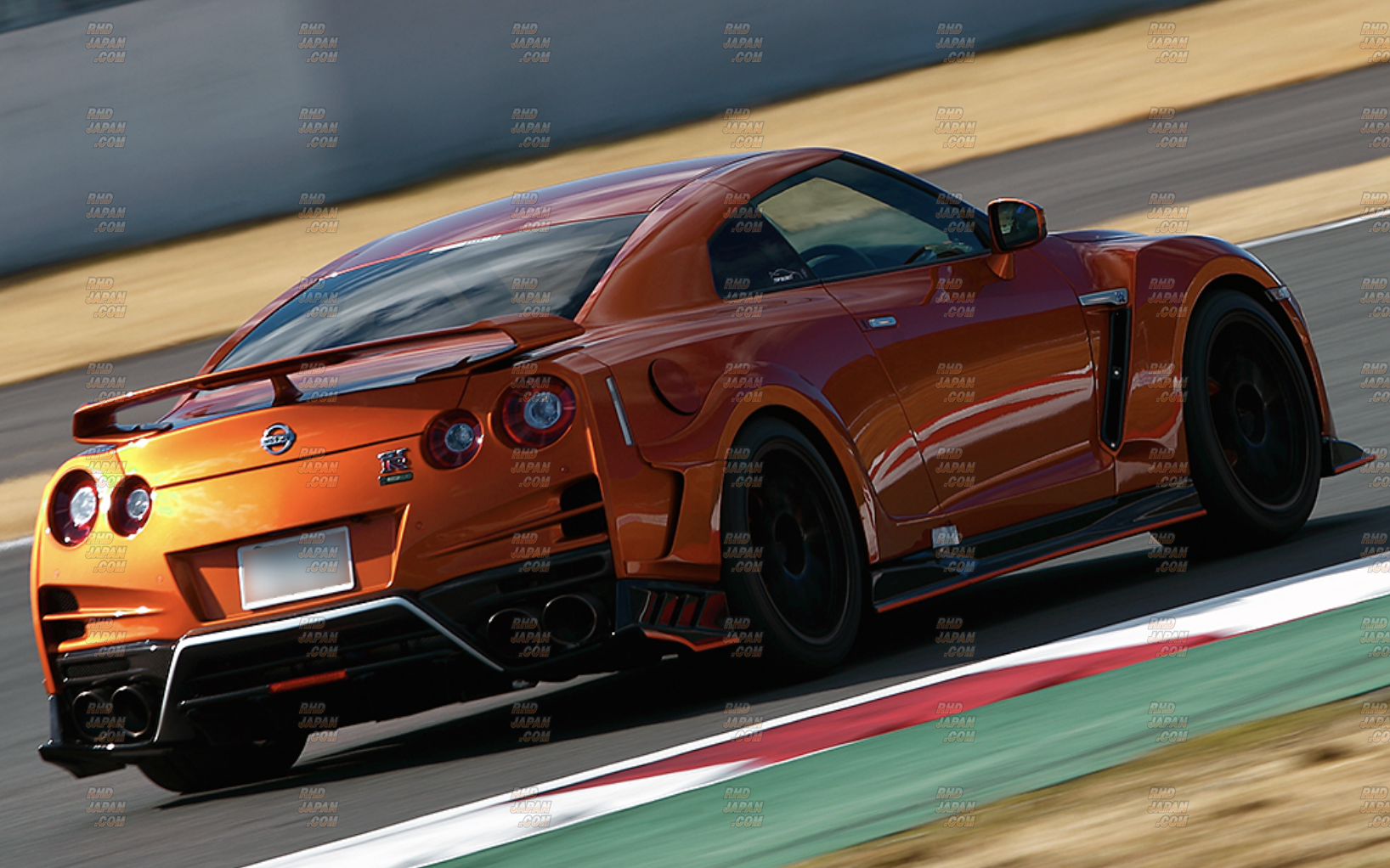 Top Secret Rear Bumper Carbon Fiber / FRP Combination - GT-R R35 MY17 ...