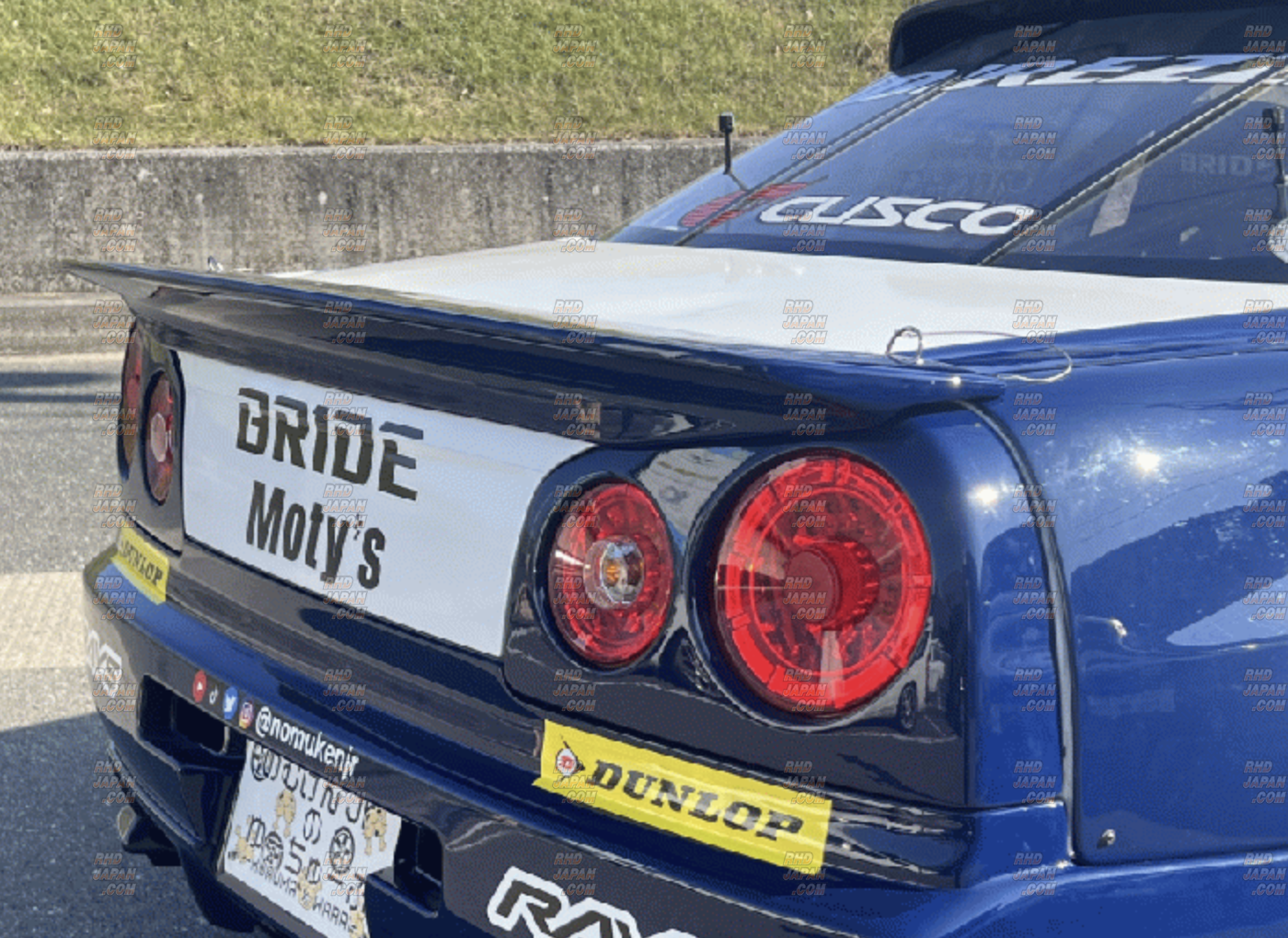 URAS Rear Trunk Spoiler - Skyline ENR34 ER34 HR34 2-Door - RHDJapan