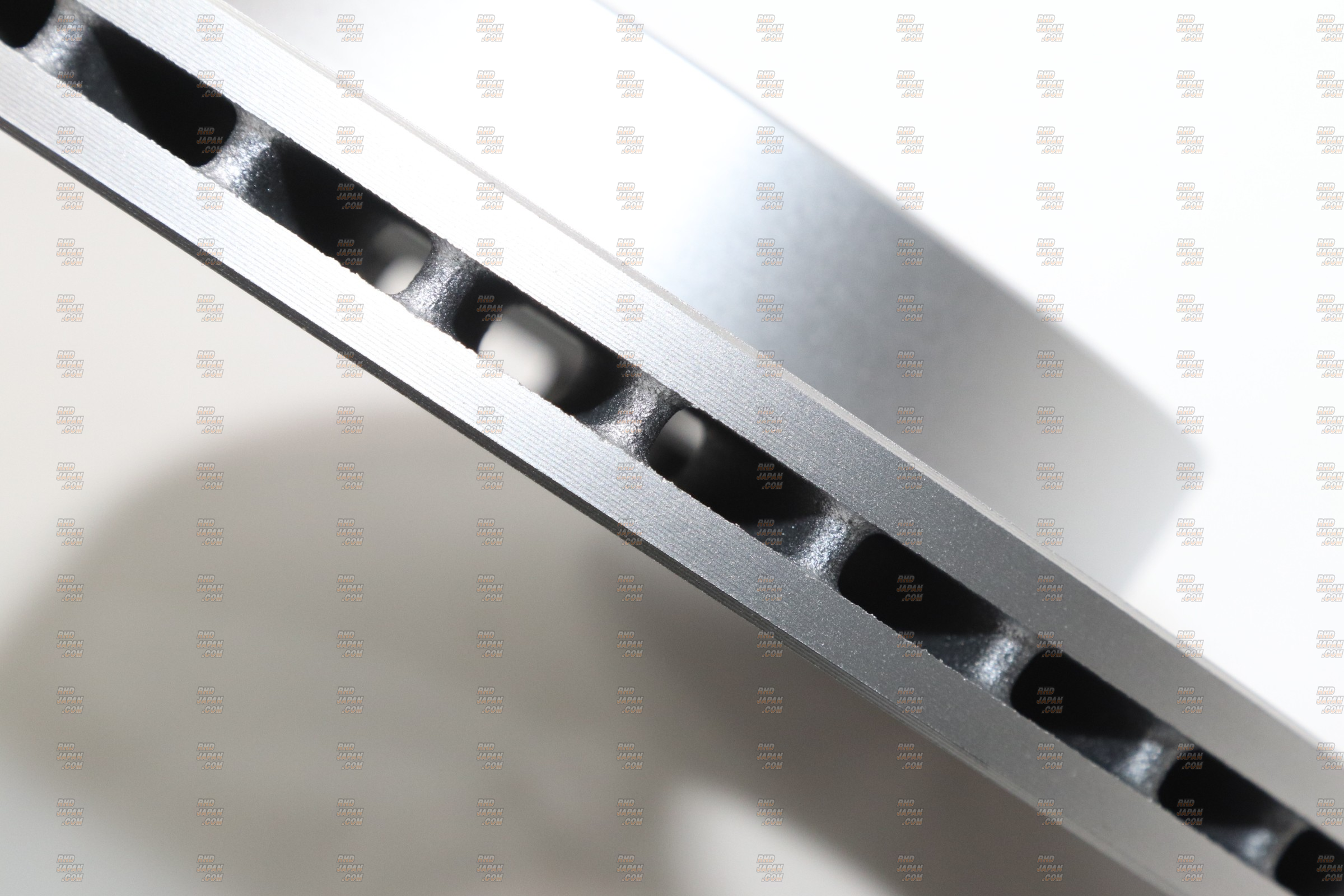 Dixcel Brake Rotor Set Type PD Rear - Land Cruiser 300 Series FJA300W ...